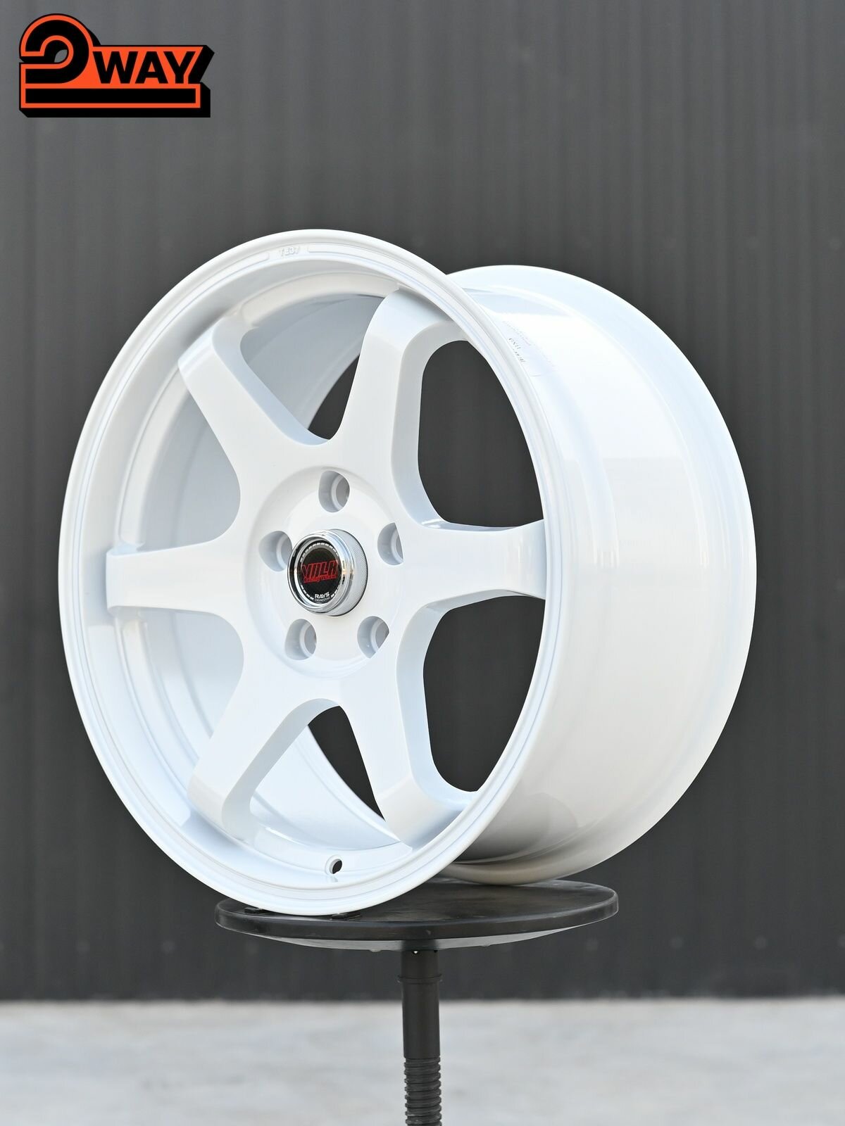Литой диск Taigiro R17 Volk Racing TE37SL Стиль 8.0J ET35 5*114.3 Белый