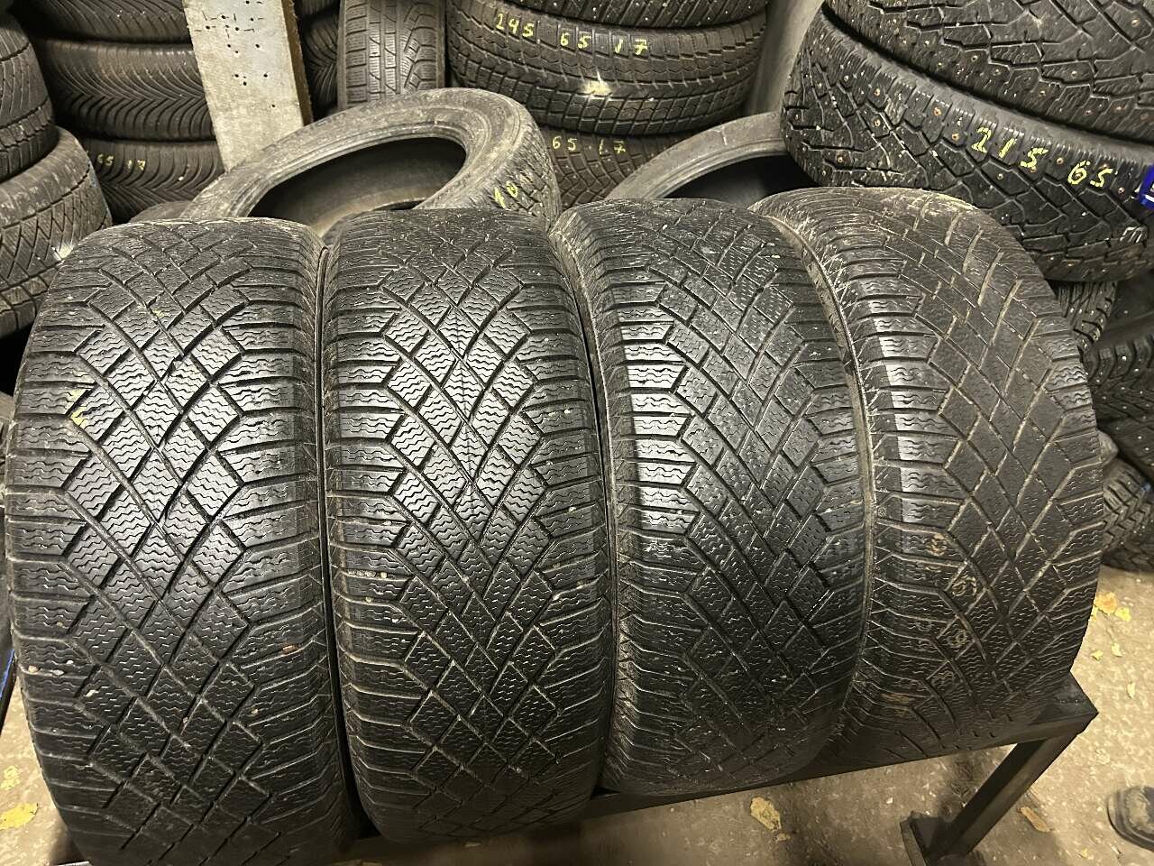 215/60 R16 99T Continental ContiVikingContact 7 остаток:5.5 мм год:2019 арт:29b7e1ce