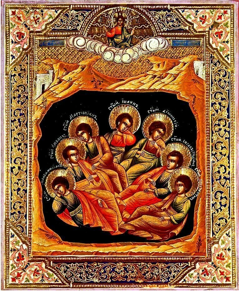 Семь отроков Ефесских. Деревянная икона на левкасе (33 см)