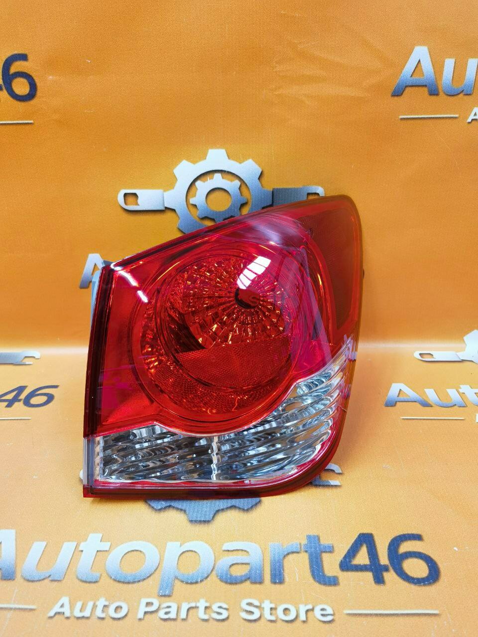 Фонарь задний правый наружный Шевроле Круз аналог