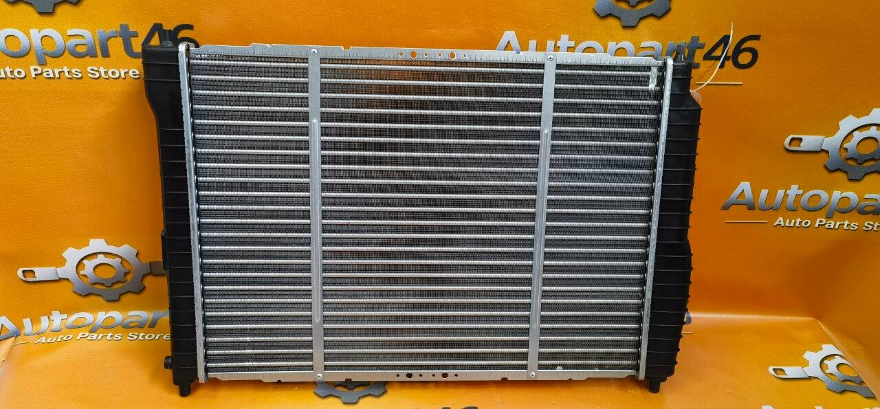 Радиатор двигателя 1.4 1.6 Шевроле Авео т200 2003-2008, Chevrolet Aveo т250 2005-2011 МКПП аналог