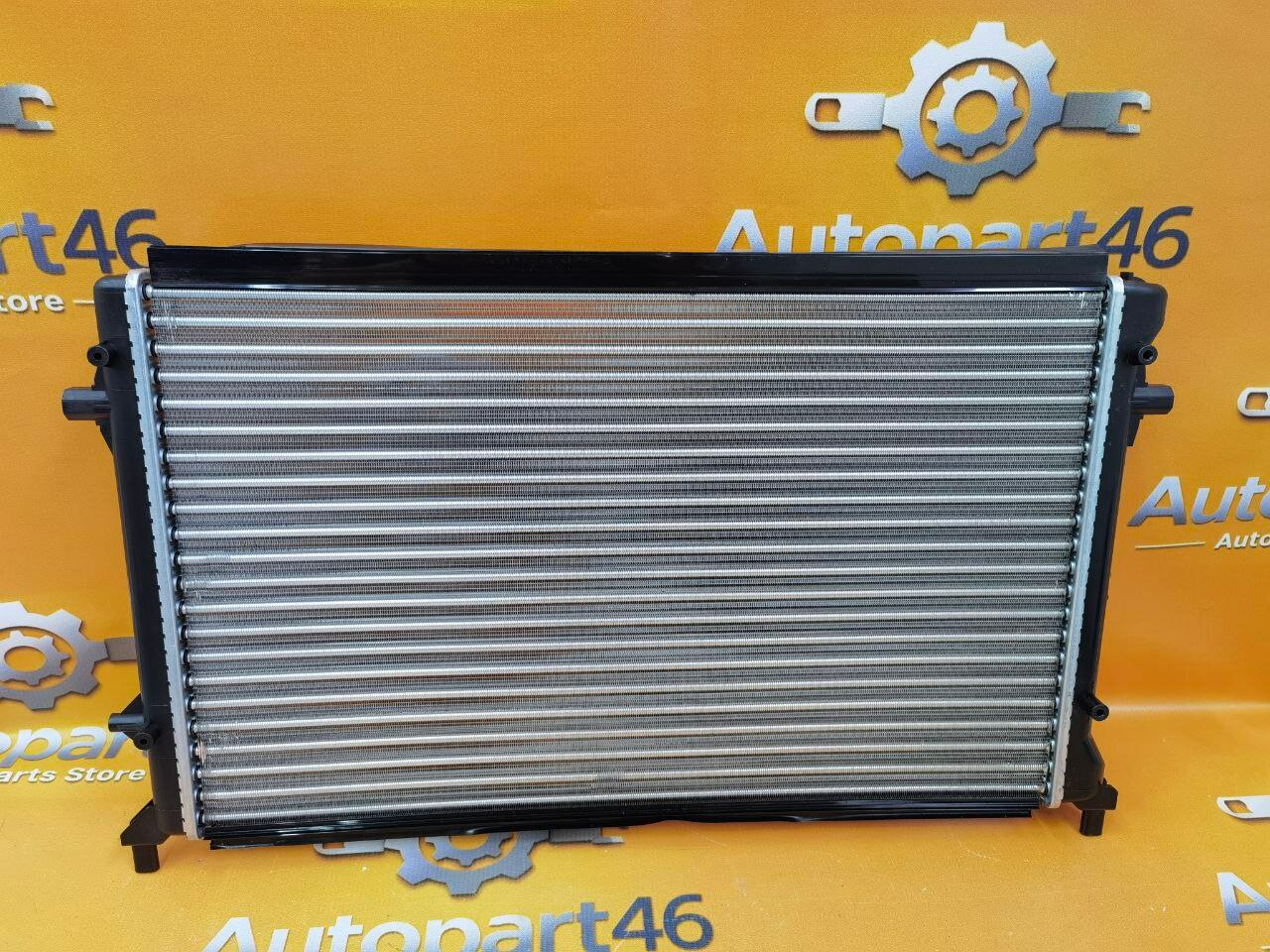 Радиатор охлаждения шкода октавия гольф джетта Skoda OCTAVIA Volkswagen Golf Jetta