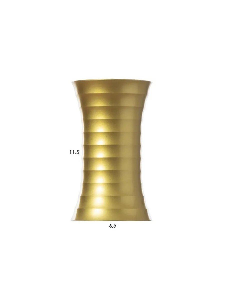 Современный настенный светильник в золотом стиле