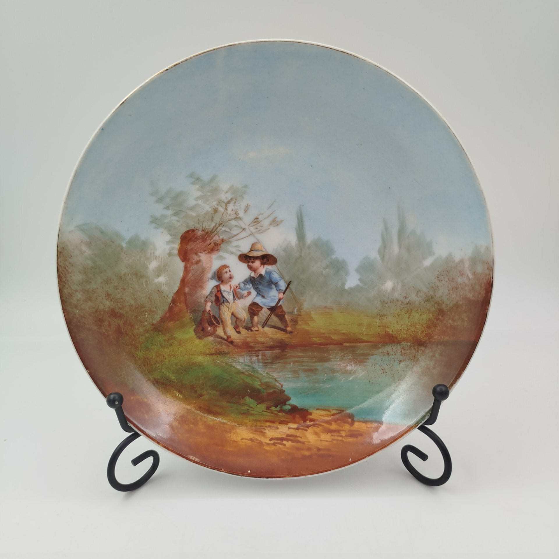 Тарелка настенная декоративная "Дети на природе", фарфор, деколь, роспись