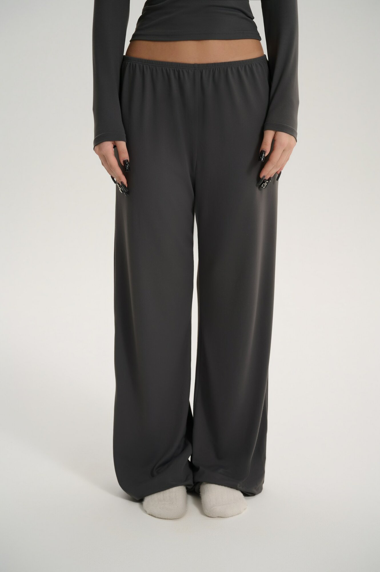 Брюки багги осень-зима 2025