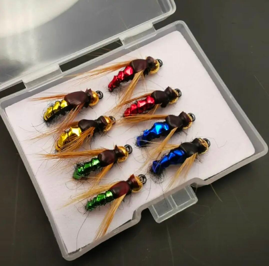 Набор мушек для ловли рыб нахлыстом -8шт
