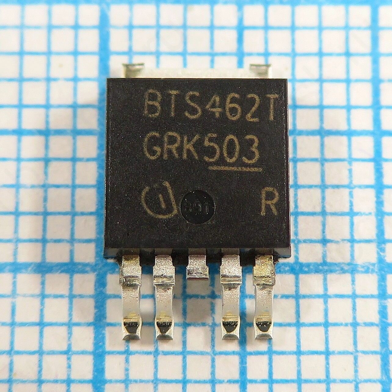 BTS462T - Микросхема используется в автомобильной электронике