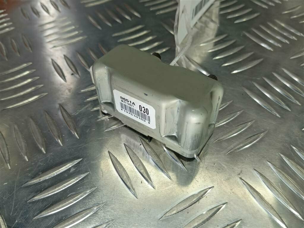 Датчик удара (AIR BAG) Б/У для MITSUBISHI LANCER IX рестайлинг (2005—2010) 8651A030