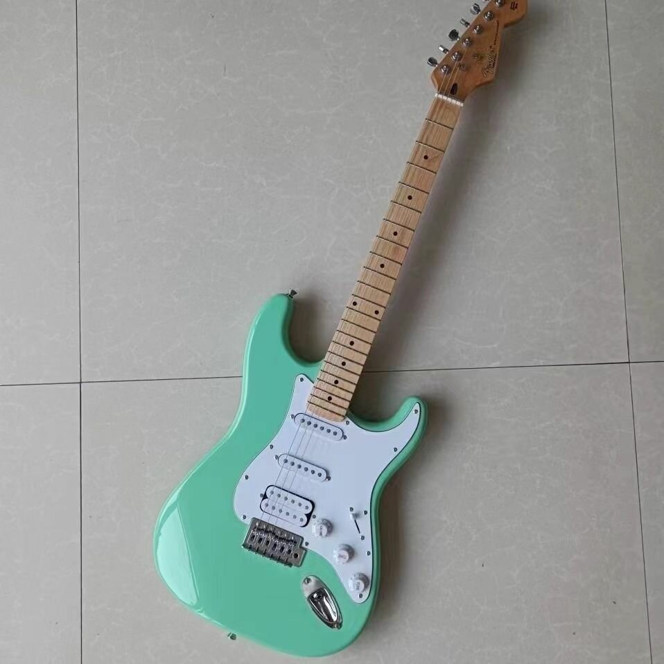 Электрогитара