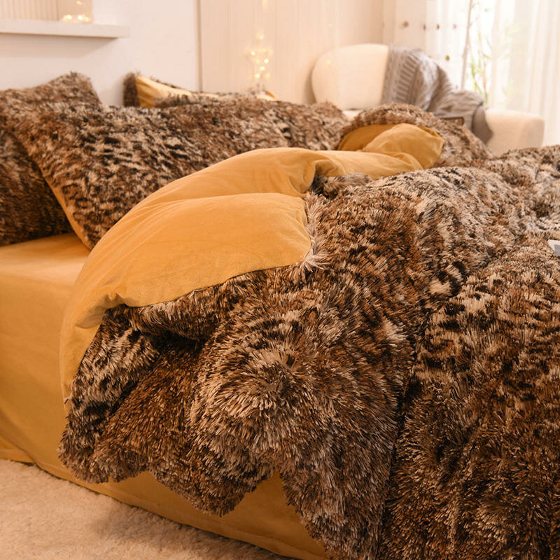 Постельное белье Rong Suan Falai Fleece Golden Eagle Milk Four Seasons, норковый бархат, 4 предмета