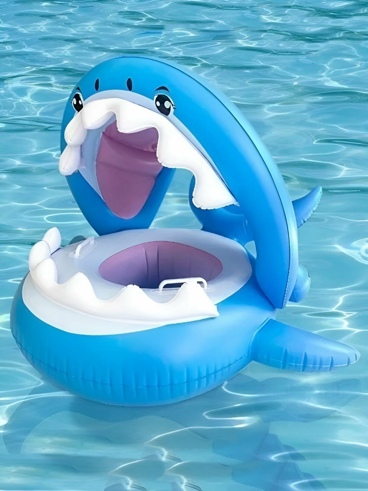 Надувной круг детский Акула от 1 года до 3-х лет / круг с крышей