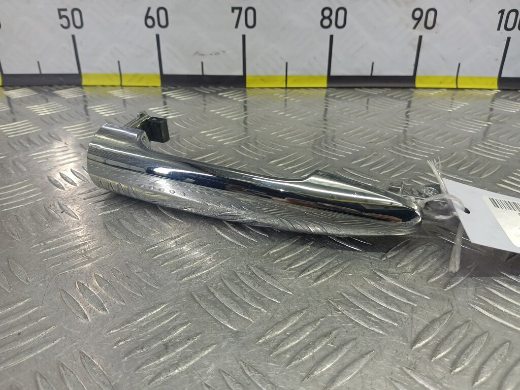 Ручка двери внешняя Б/У для SUBARU Tribeca WX (2004—2007) 61160XA01A