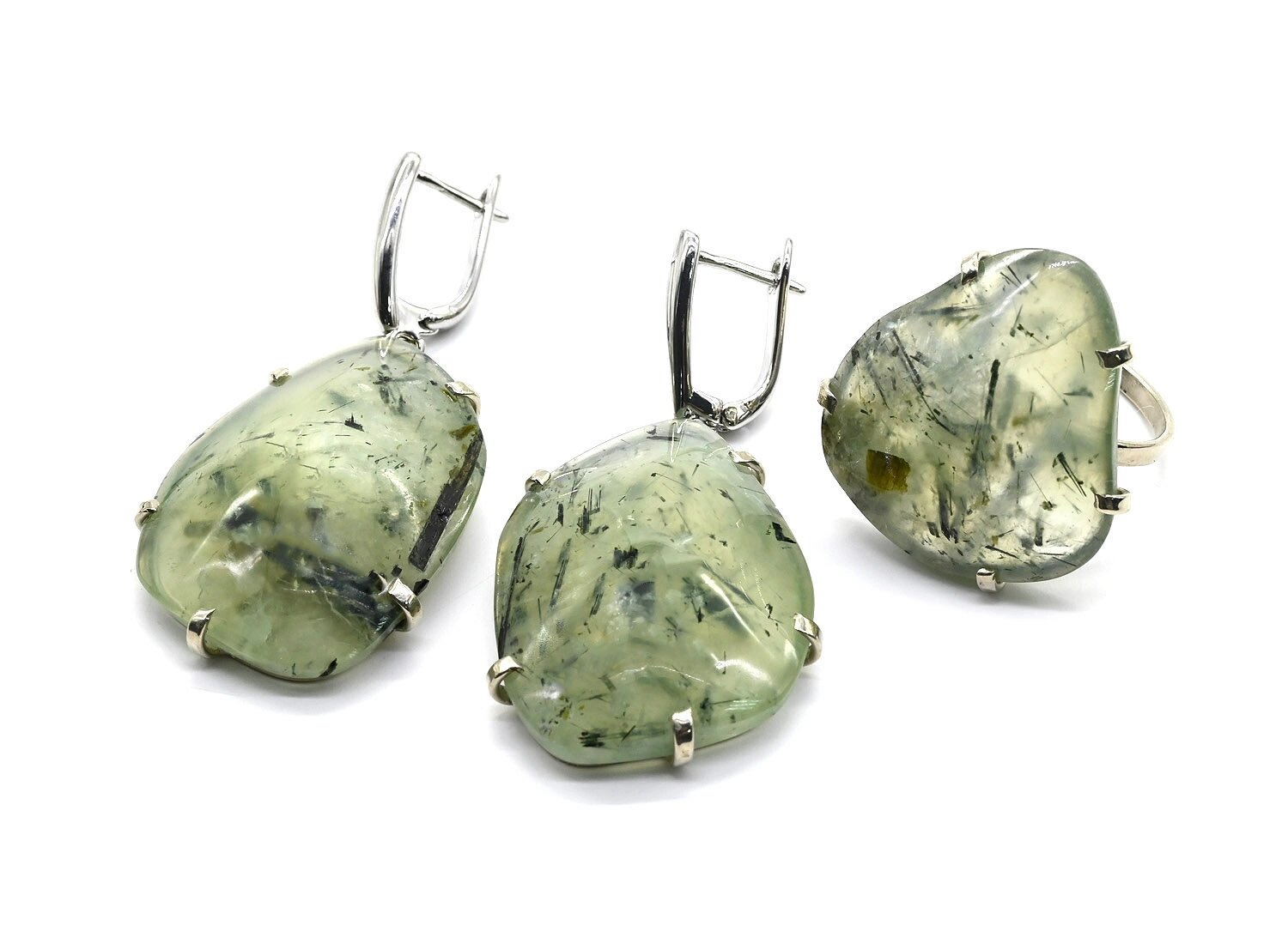 Комплект бижутерии, пренит