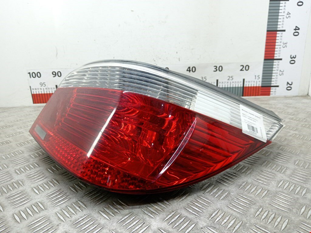 Фонарь задний правый BMW 5-Series (E60/E61) 63217165738 арт. 2243825