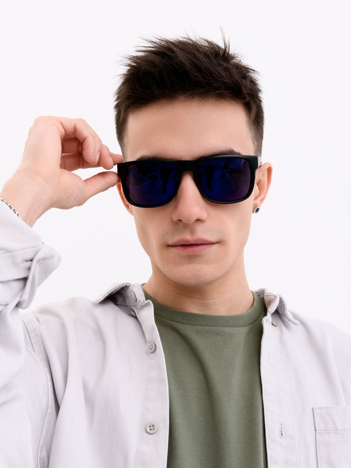 Солнцезащитные очки