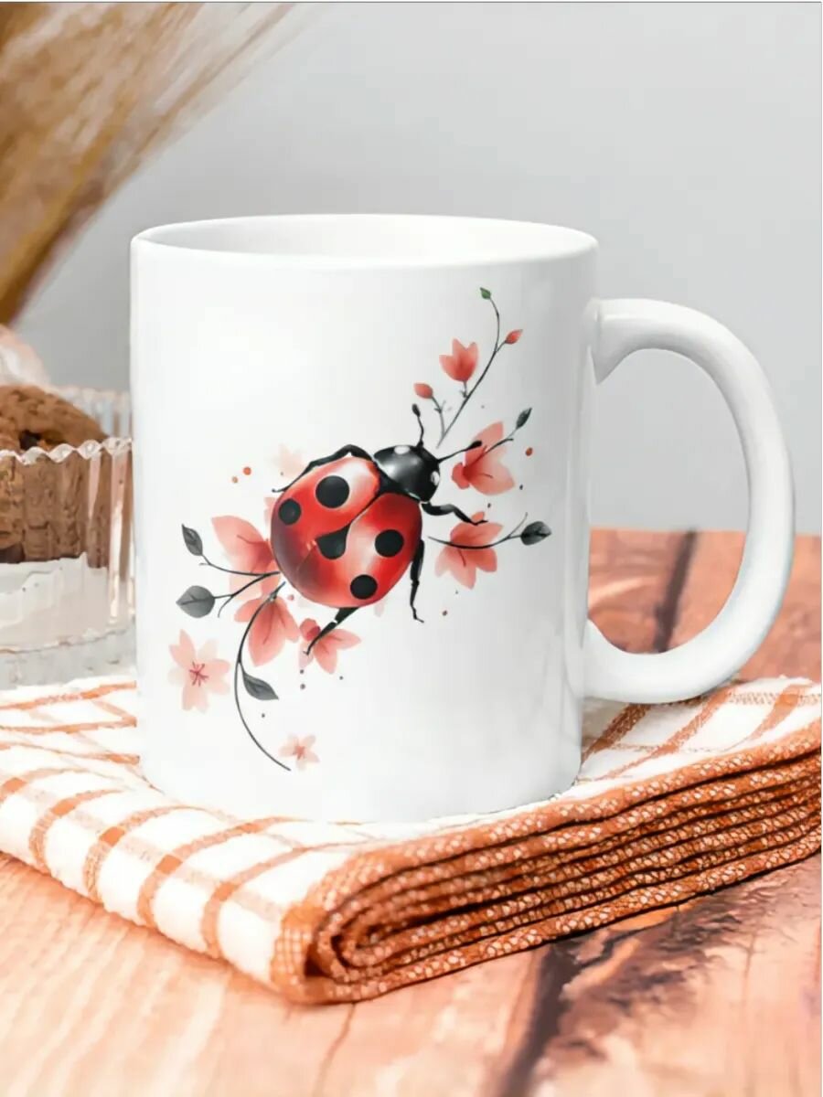 Кружка подарочная Божья коровка, 330 мл