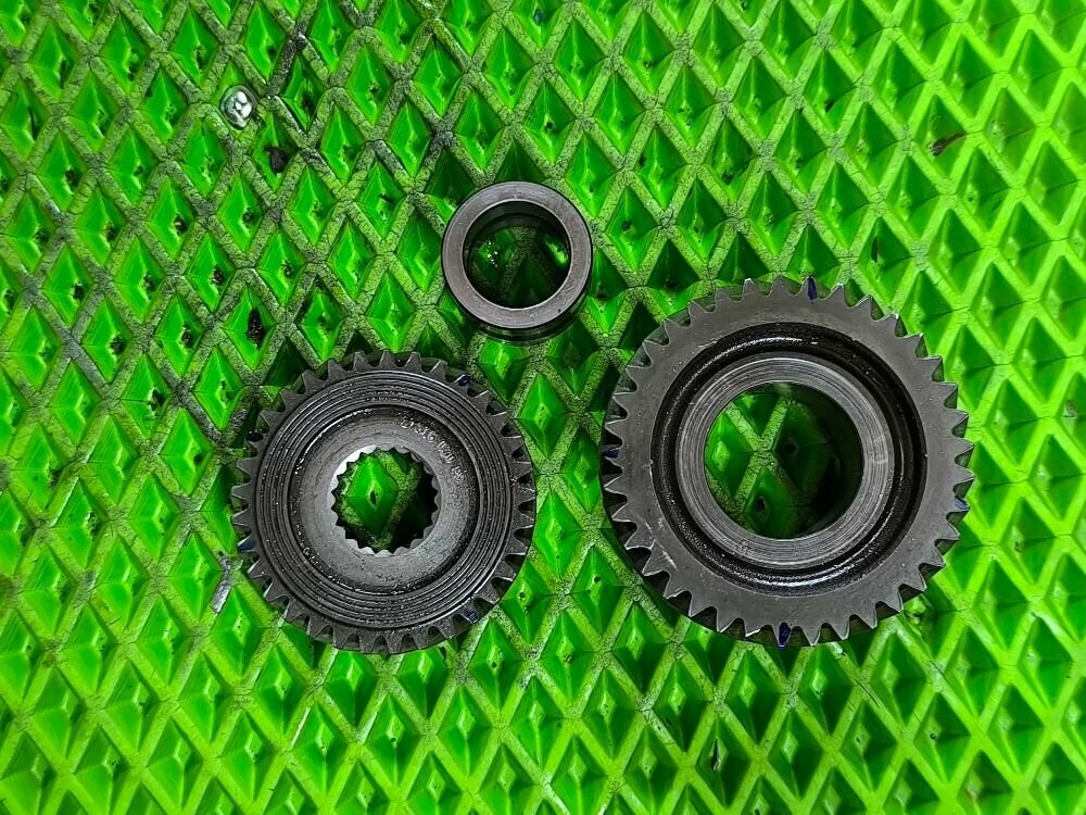 5 передача со сколом Лада Ларгус JR5521 8200611295, 8200608035