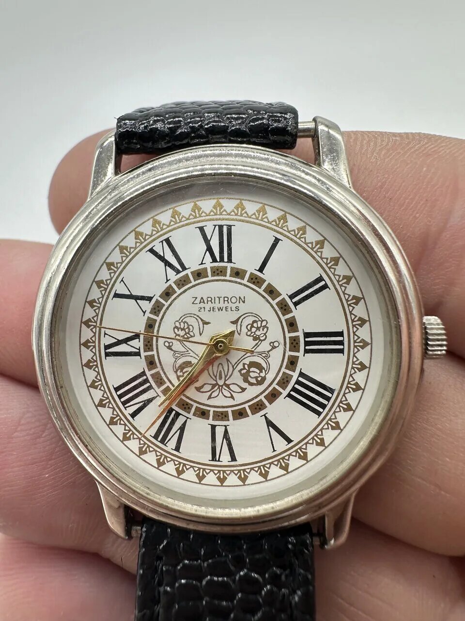 Наручные часы Классика