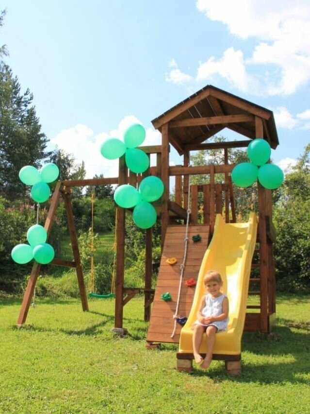 Детская игровая площадка уличная с горкой и скалодромом Савушка Мастер 1 (Махагон). Игровой спортивный комплекс для детей с горкой для дачи.