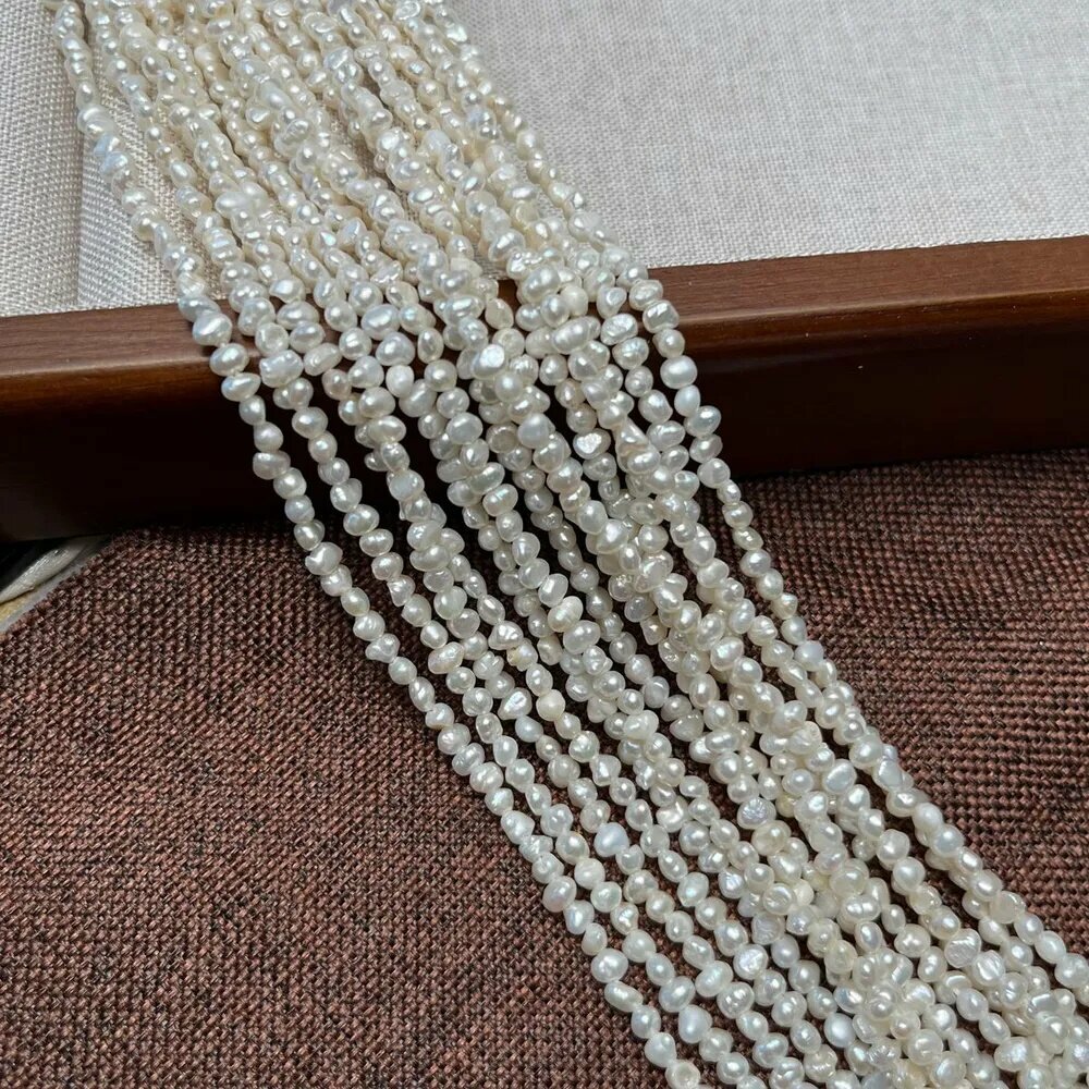 Мелкий натуральный жемчуг на нити, круглые бусины 3-3.5 мм, для тонких украшений