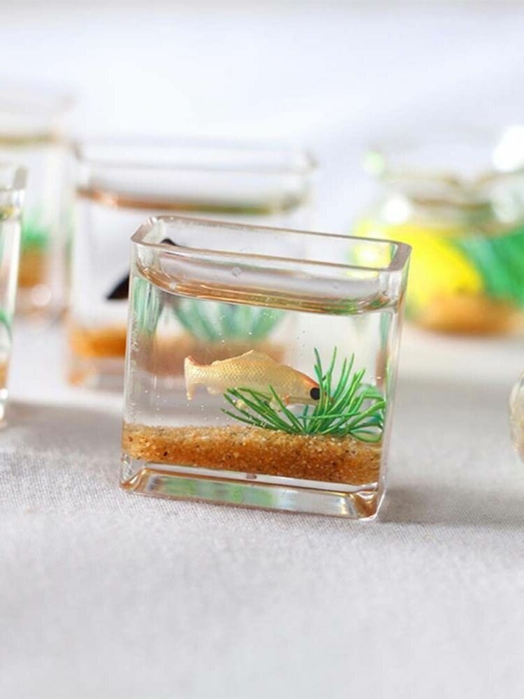 Миниатюрный кукольный домик