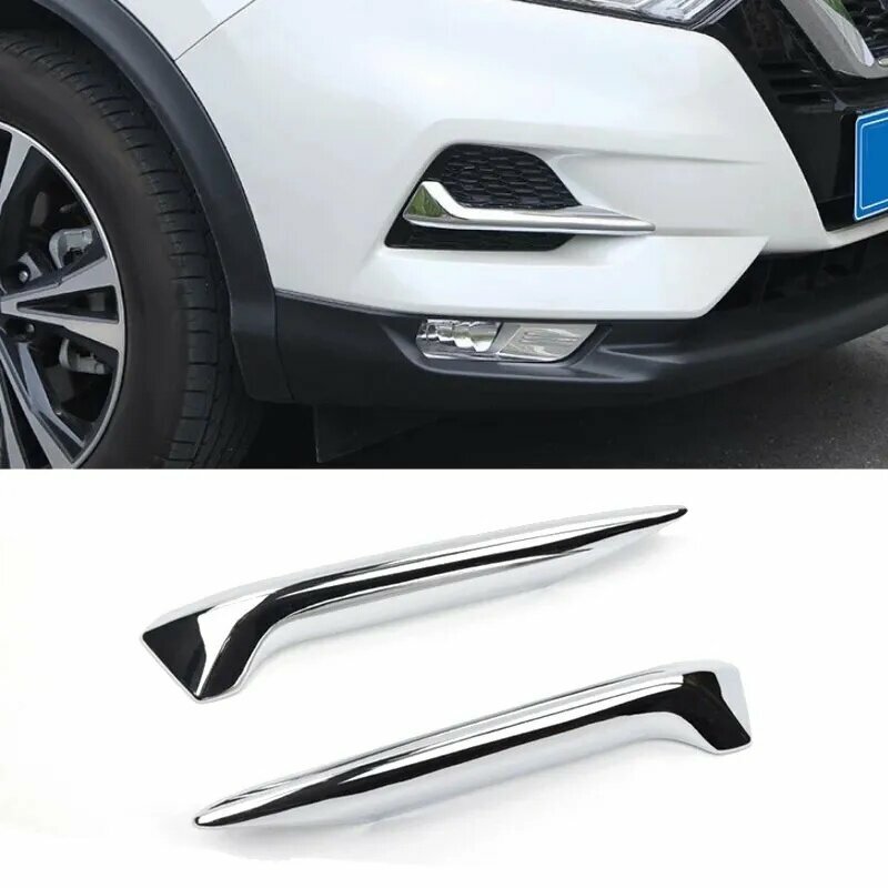 Декоративная накладка противотуманных фар автомобиля Nissan Qashqai J11 2019 2020