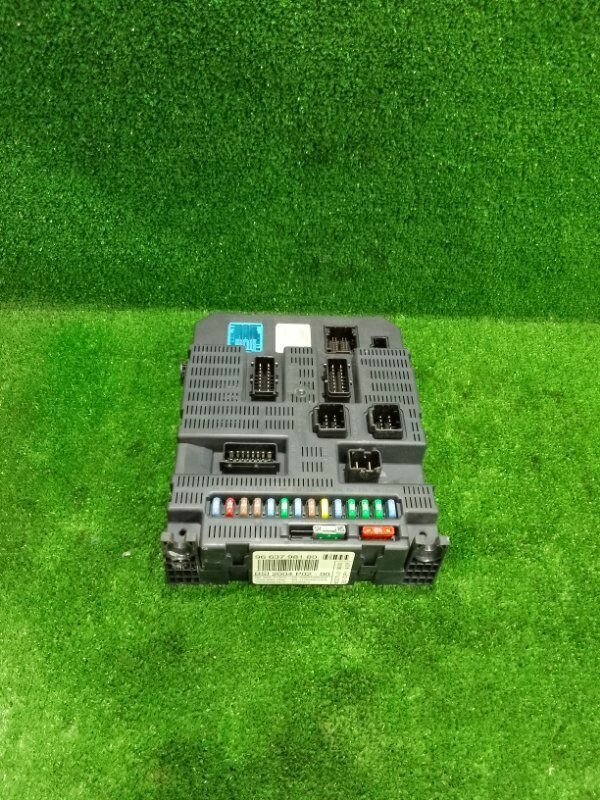 Блок предохранителей Peugeot 308 Б/У с пробегом