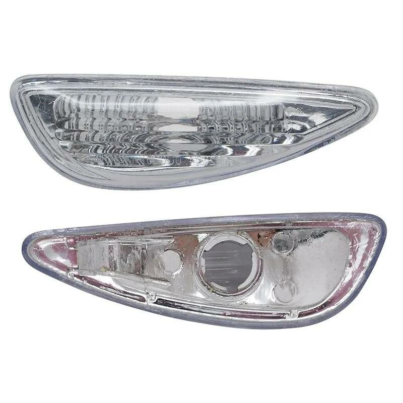 Поворот SAT ST-223-14S1R в крыло Hyundai Elantra 10-16, Solaris 10-17 справа