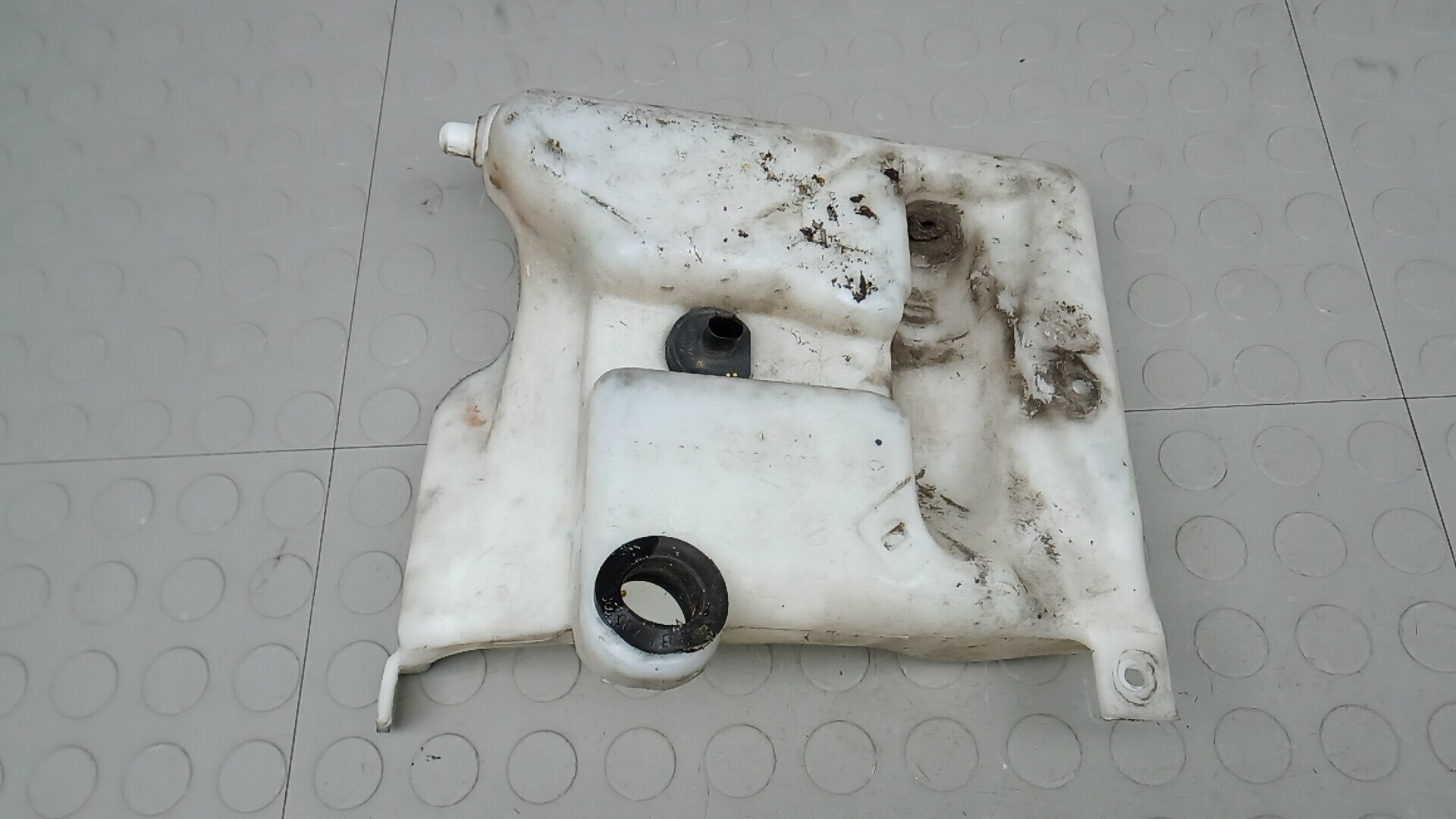 Бачок омывателя MERCEDES BENZ C-CLASS W203, Номер a2038600060