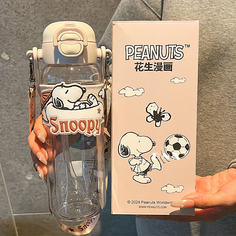 Стаканчик для воды Snoopy для девочек, высококачественный, для студентов, переносной пластиковый чайник, симпатичный, большой емкости, с соломинкой, детская чашка