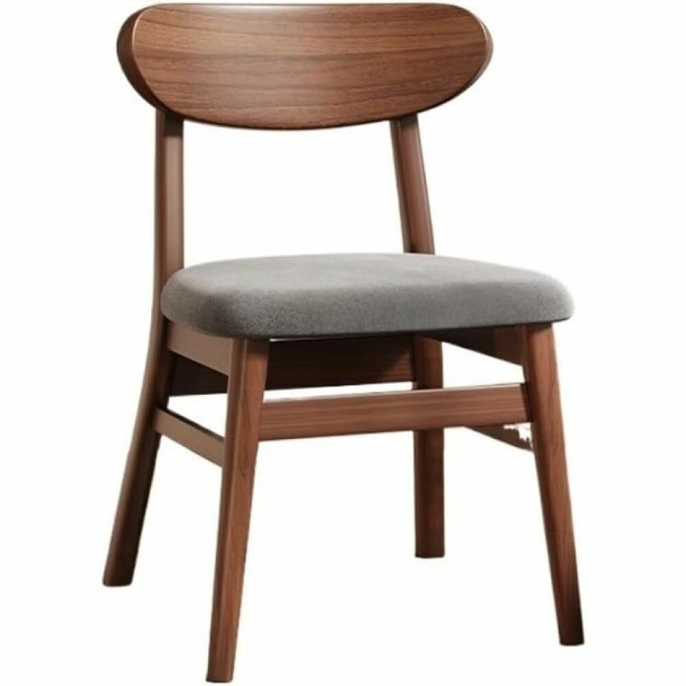 Деревянный обеденный стул