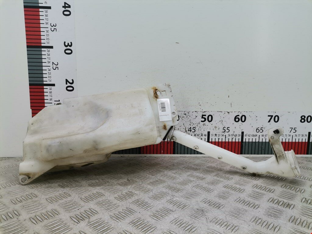 Бачок омывателя Nissan Qashqai 1 28910JD000 арт. 2226249