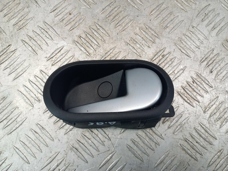 Б/У Ручка двери передней внутренняя правая Ford Fusion / Форд Фьюжн 1.6 FYJA 100Л.С 2006