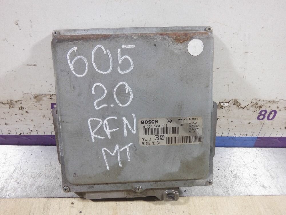 Блок управления двигателем Peugeot 605 9616071380