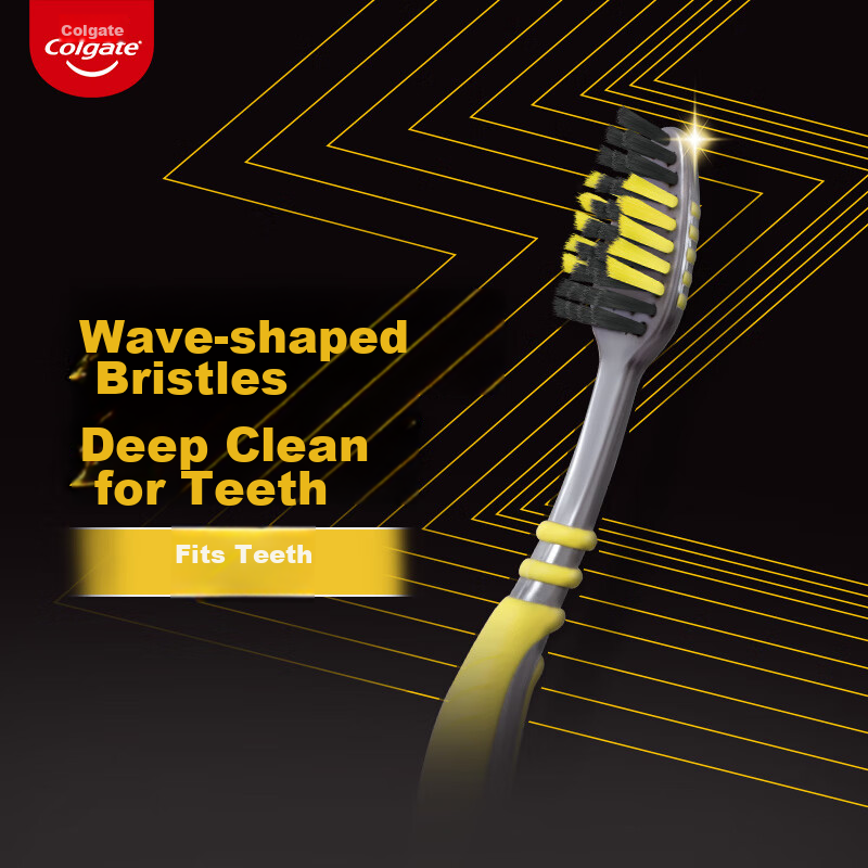Colgate Optic White Toothbrush 4-Pack (Optic White Bristles, Deep Cleaning) (Random Old Or New Packaging)