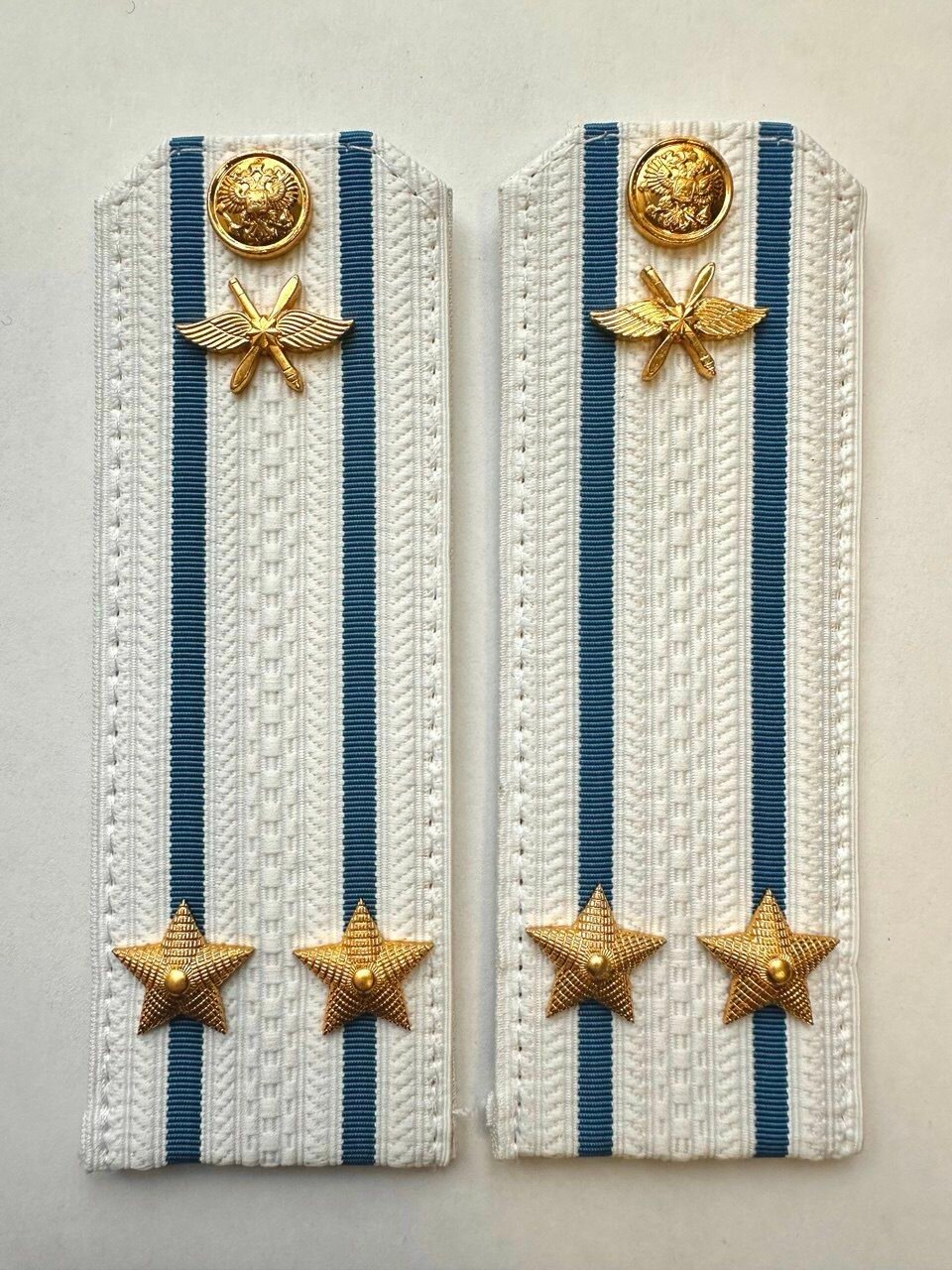 Погоны ВКС ВВС с фурнитурой белые Подполковник картонные