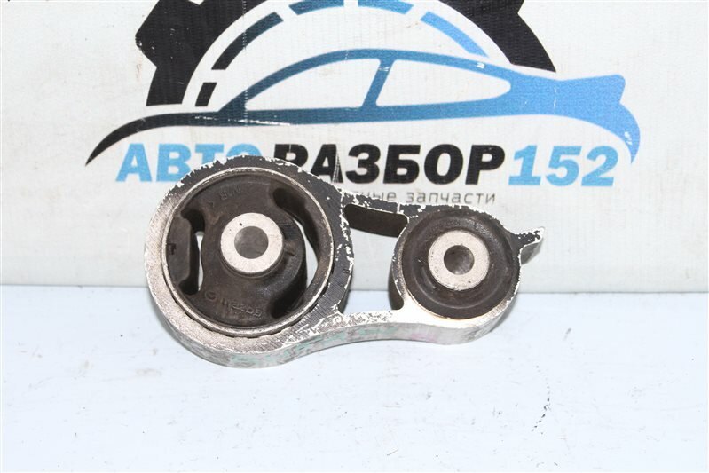 подушка двигателя