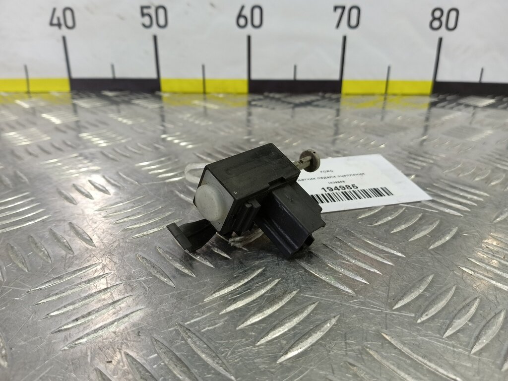 Датчик педали сцепления Б/У для FORD 1439868