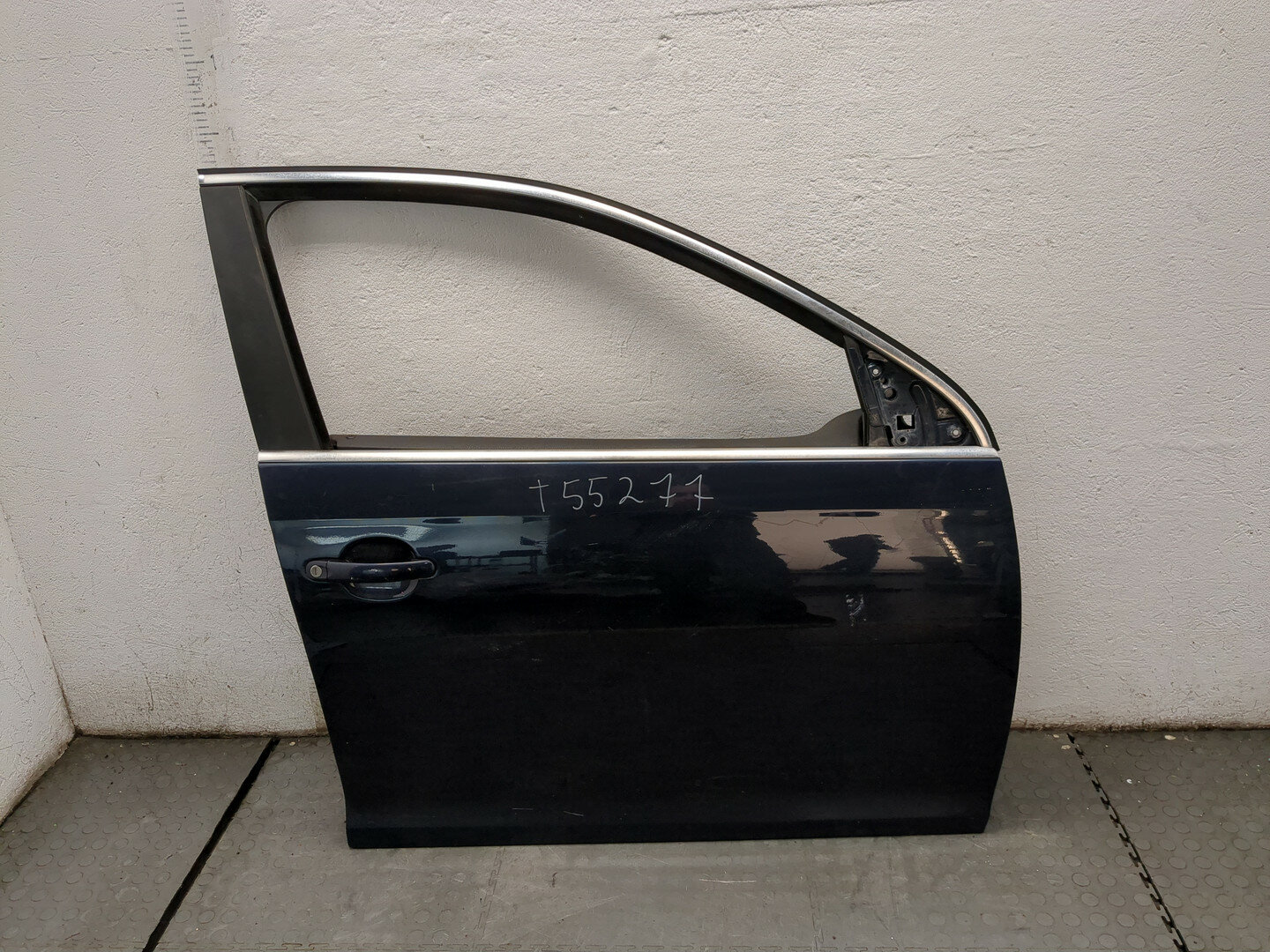 Дверь боковая (легковая) правая передняя Volkswagen Jetta 5 Б/У