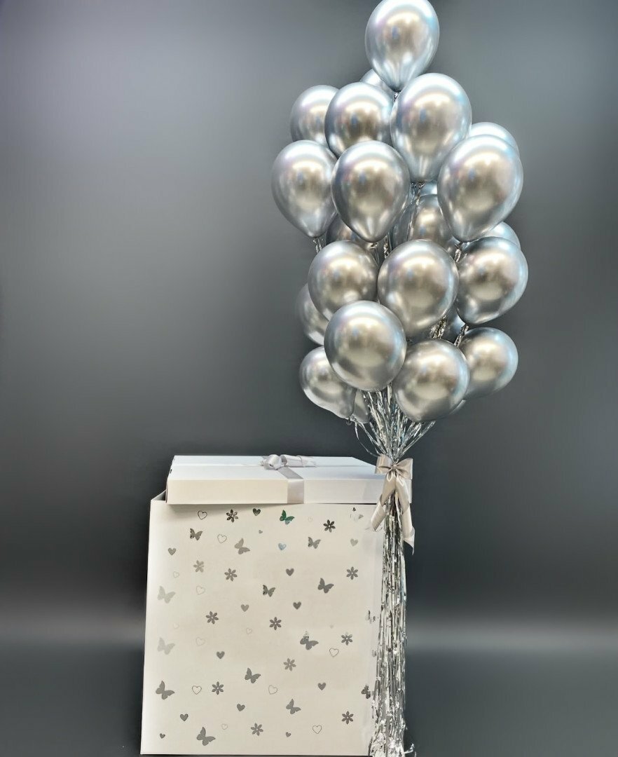 Коробка с шарами «Серебряная сказка»