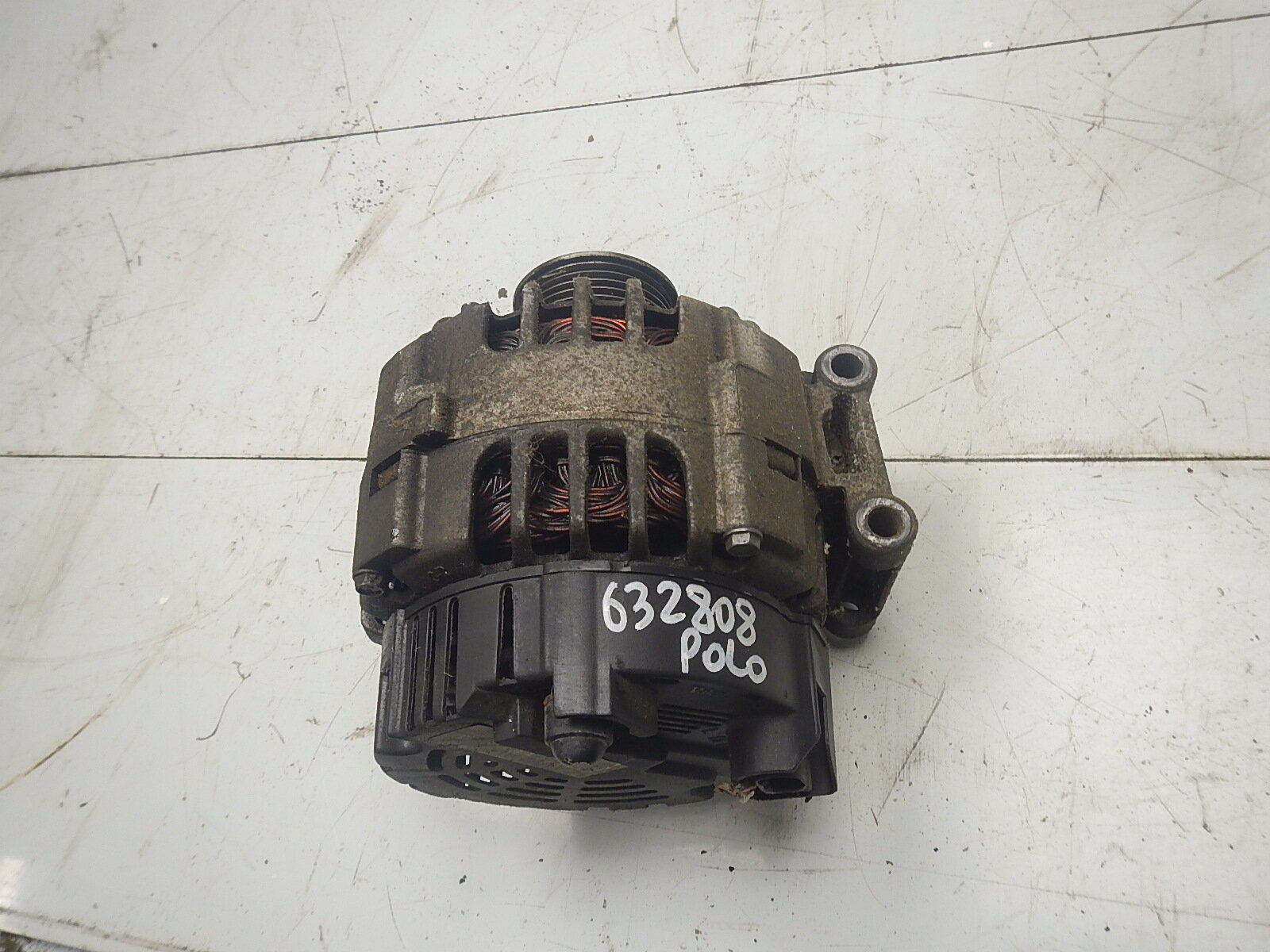 Б/У Генератор, Skoda (Шкода)-OCTAVIA A5 (1Z) (04-) SKODA OCTAVIA A5 (1Z) (04-) Нет куска корпуса. 632808 VAG арт. 06D903...