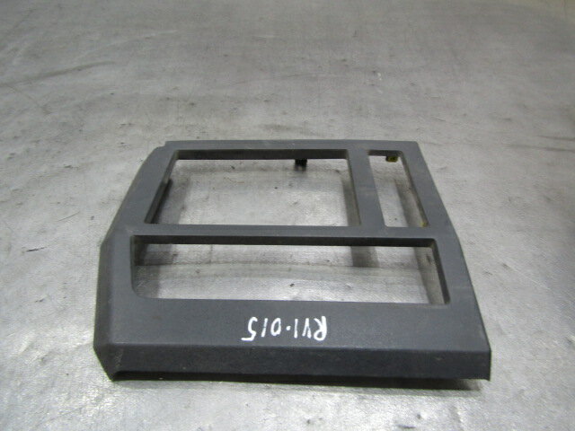 Накладка панели приборов Renault T