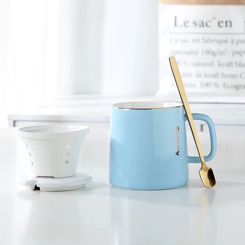 Светло-синяя роскошная керамическая чашка с чайным ситечком, крышкой с отверстием и ложкой для заваривания чая, объем