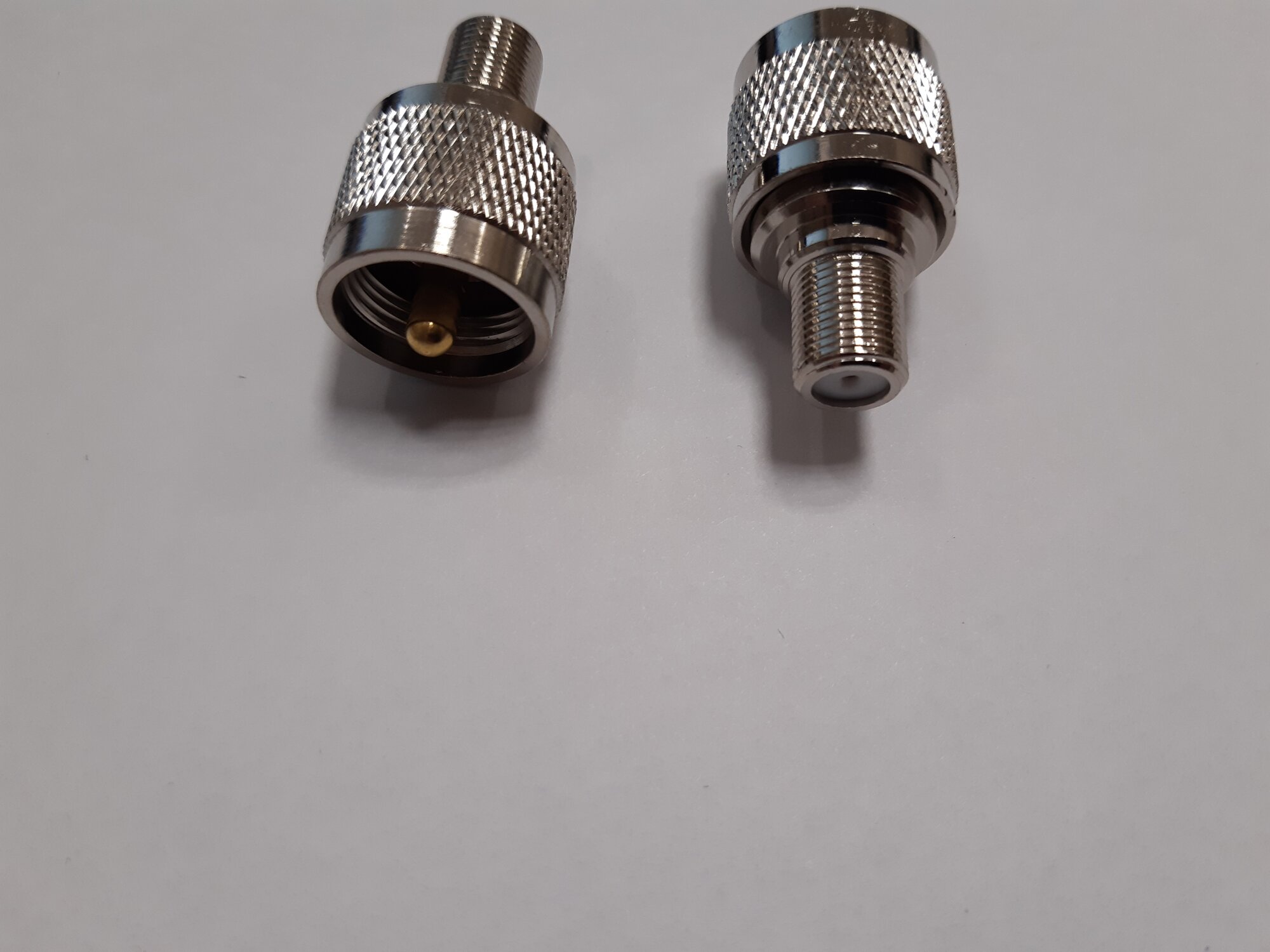 Переходник UHF папа - F мама 50 Ом 1шт.