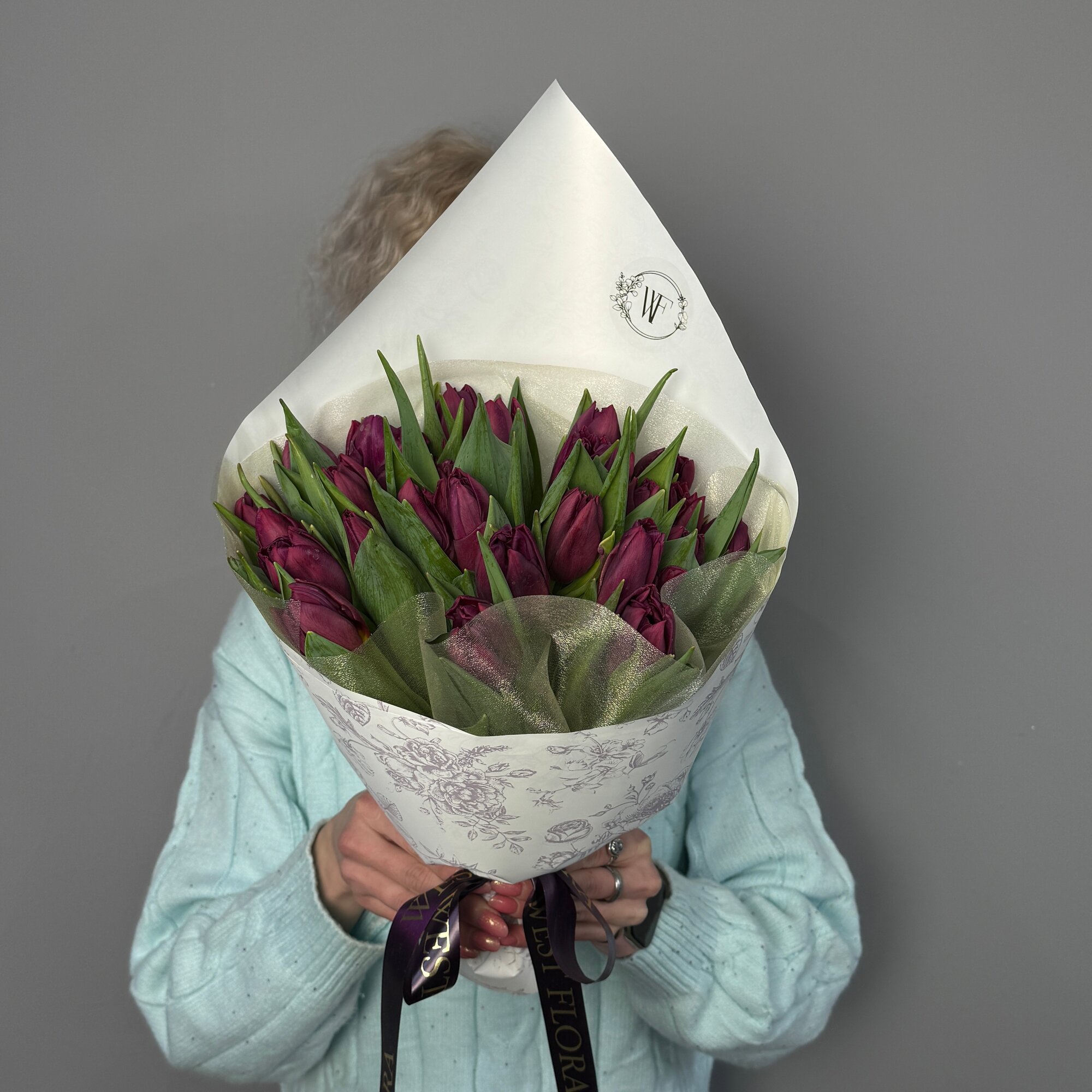 WEST FLORA Тюльпаны Фиолетовые 25шт Вес 800г Высота 40 Ширина 25– купить с доставкой