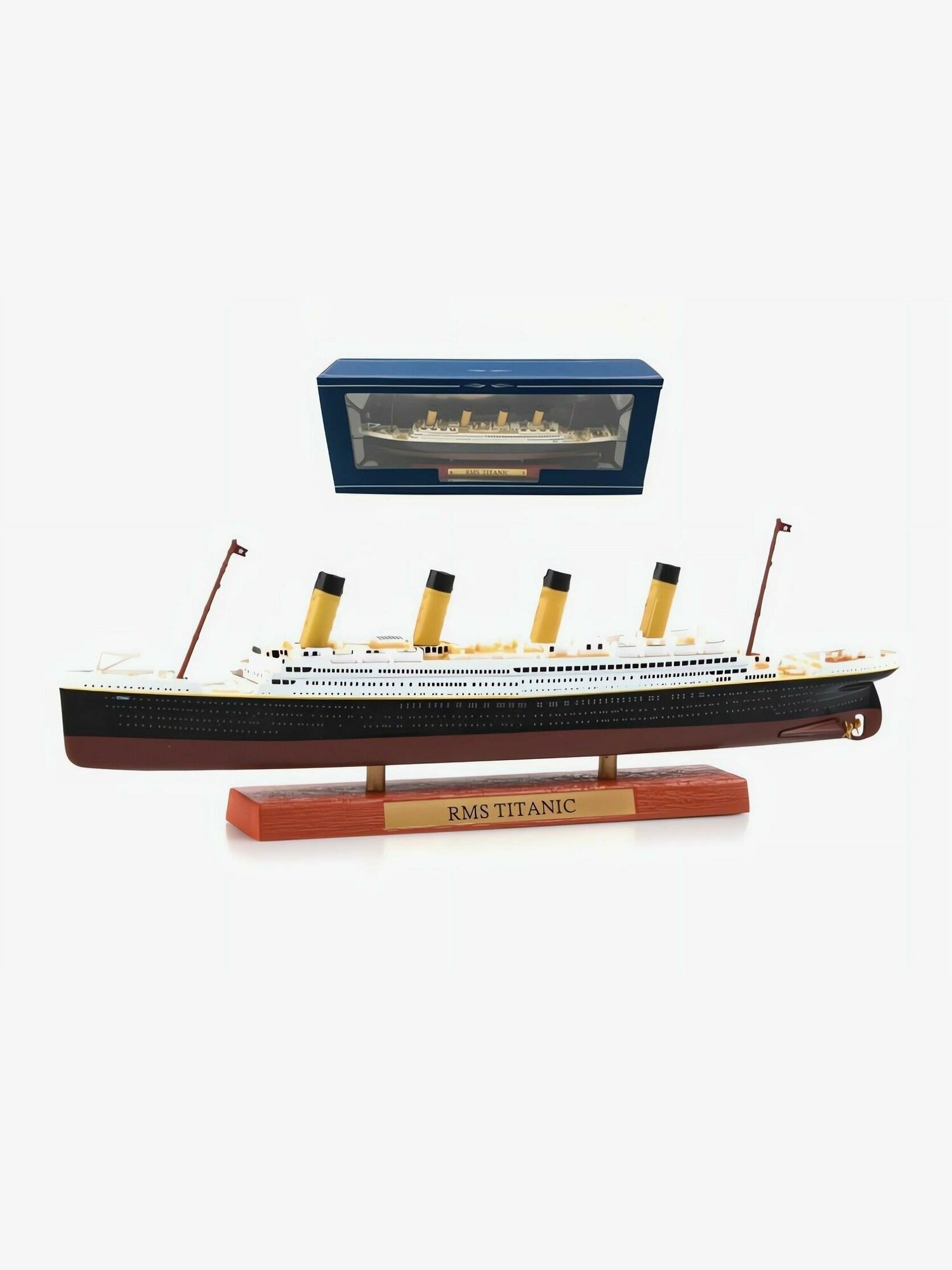 Коллекционная литая модель лайнера "Титаник". R.M.S TITANIC. Масштаб 1:1250 (Длина - 22 см)