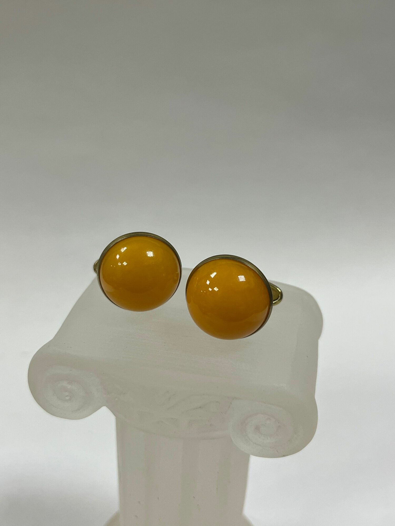 Советские винтажные запонки, имитация янтаря. Сделано в СССР