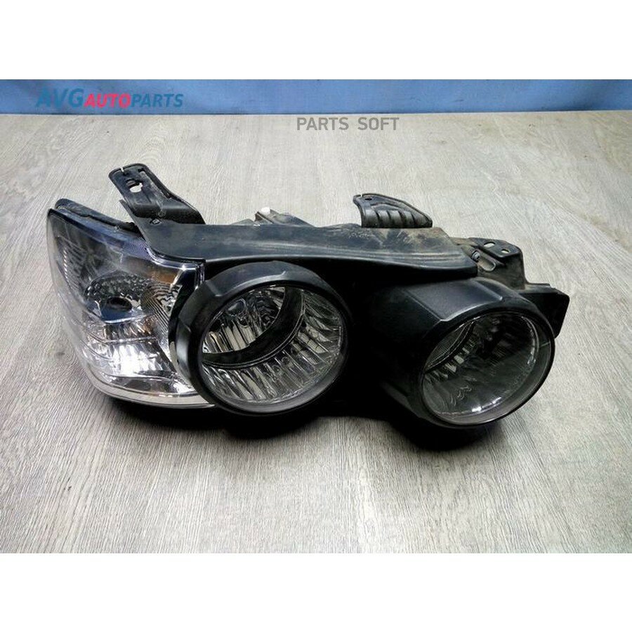 Фара электрорегулировка+корректор черный обод T300 11- правая AVG от официального дистрибьютора, AVG, артикул 12360146