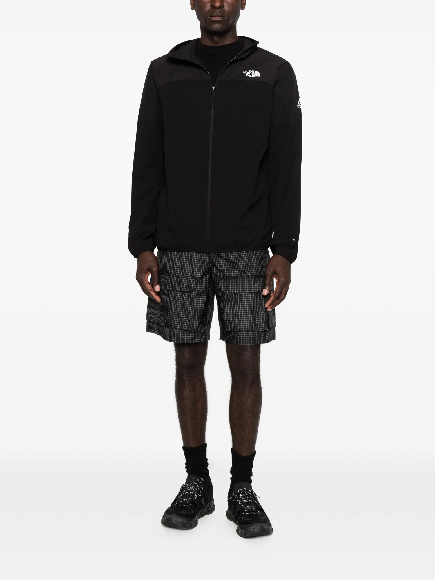 Куртка The North Face Logo-print hooded jacket, размер L, black/black — фото 1