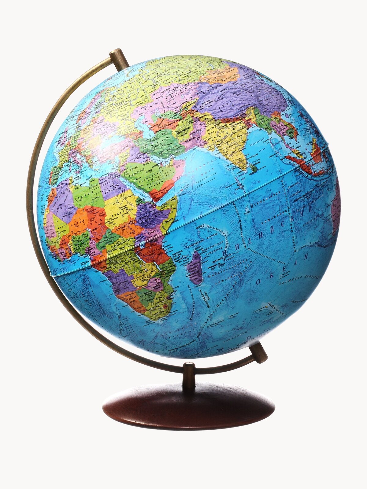 Глобус Земли на подставке из натурального дерева, политический, диаметр 32 см.